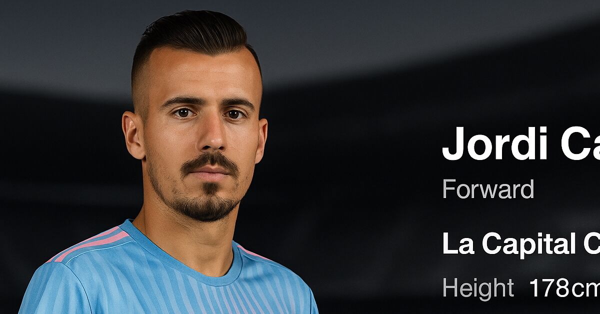 Знакомьтесь с Жорди Кано — нападающий La Capital CF, который уже успел ...