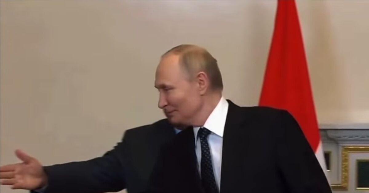 Ответ на пост «Что говорили президенты США Xxi века про Владимира Путина 06 07 25 01 09 Пикабу